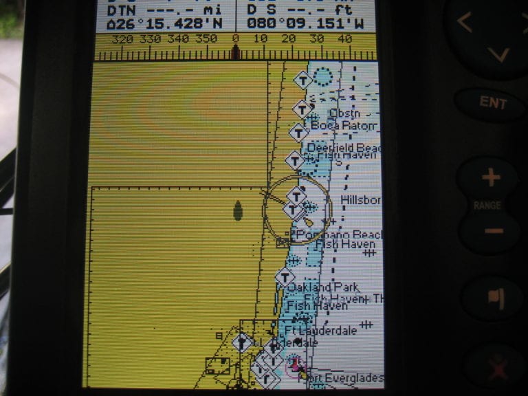 Navman Tracker 5500 Head Unit in Excellent Condition w/GPS Antenna ...