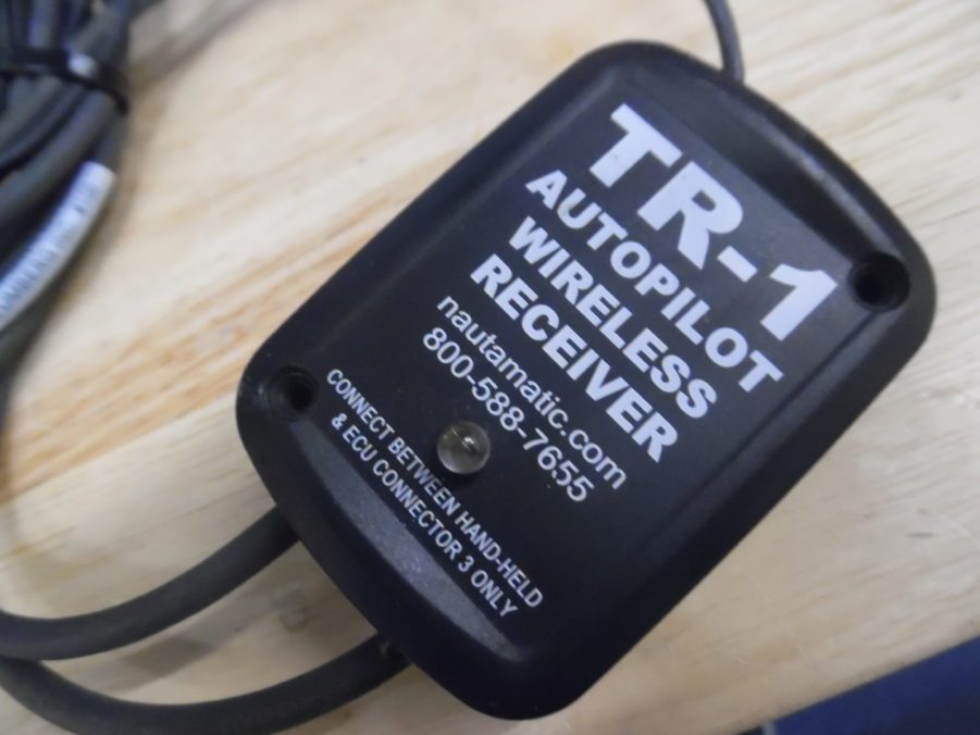 Garmin Nautamatic TR-1 Gladiator Autopilot Remote Control Wireless ...
