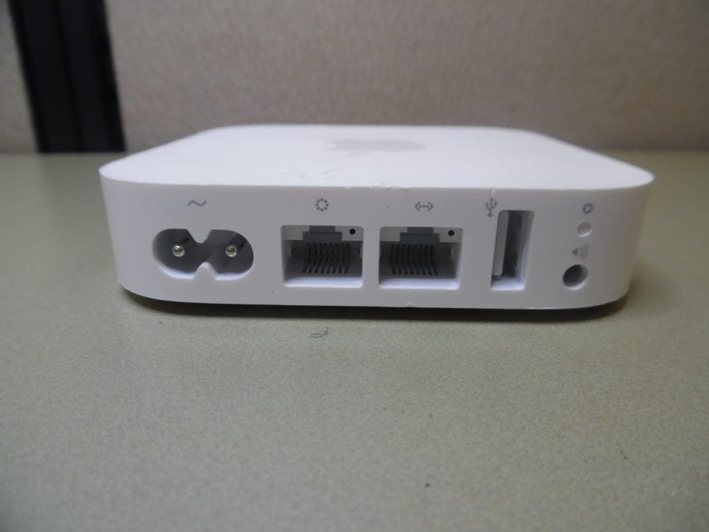 Apple A1392 AirPort Express Base Station 802.11n WiFi Router MC414LL/A ...