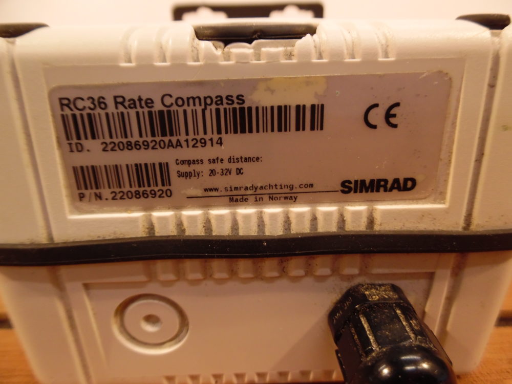 Simrad RC36 Rate Compass 22086920 f/ AP25, AP26, and AP27 - Fully ...