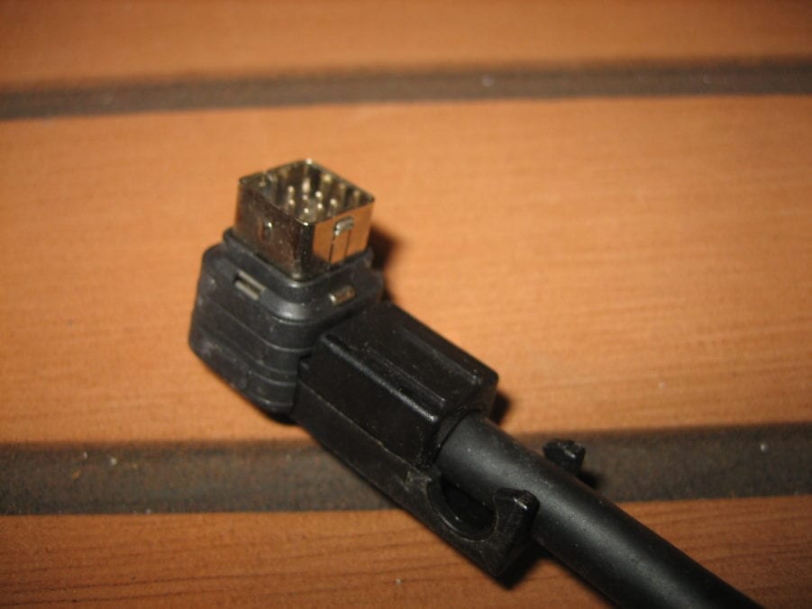 Clarion CeNET Cable - 16 Feet - CCA561 - Male-Male 13 Pin Square - Max ...