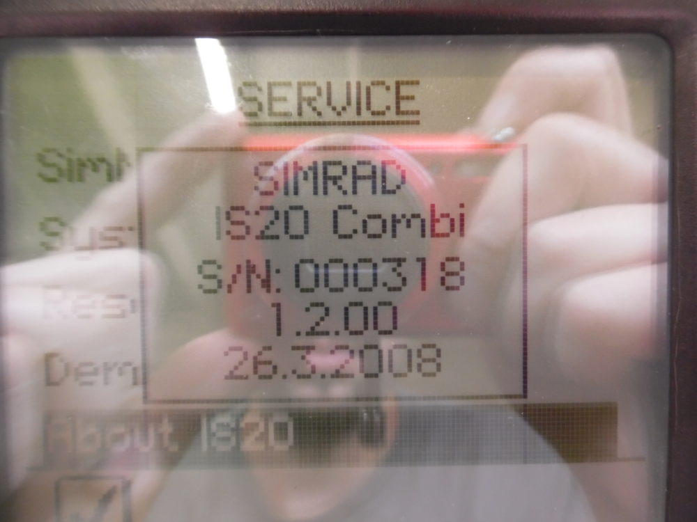 Simrad IS20 COMBI Display - OK Condition 2209874 B/L Dim Simnet Good - Max Marine Electronics
