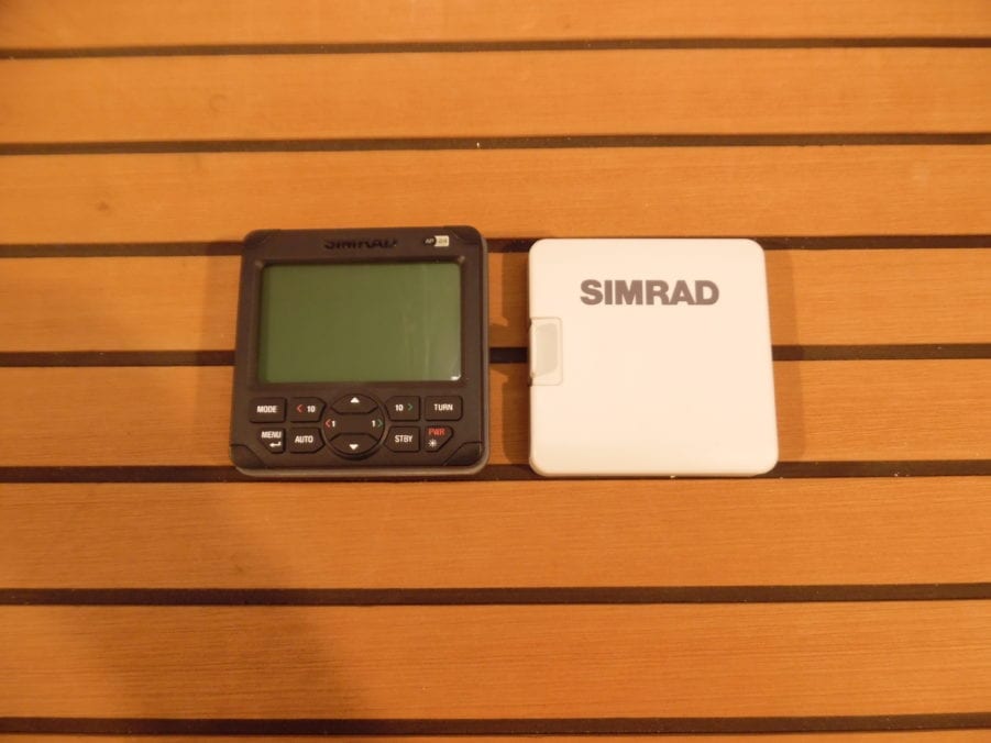 Simrad AP24 Autopilot Control Head in Excellent Condition - 22096614 ...