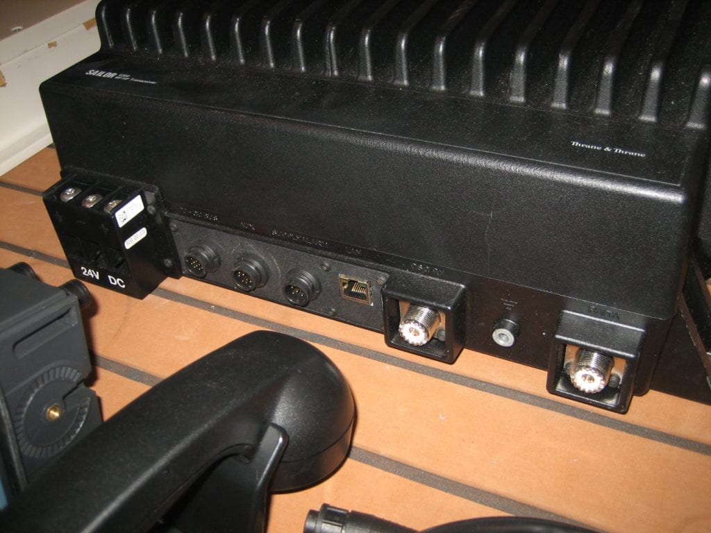 SAILOR 6300 MF/HF 150w Class A DSC GMDSS Transceiver w/ Tuner, Handset ...