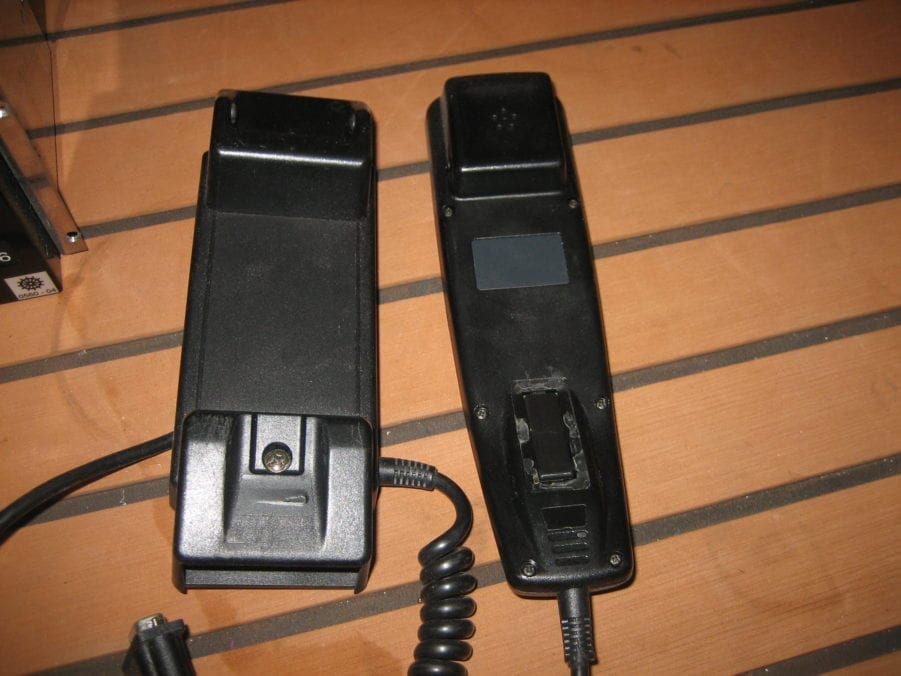 Sailor RT4722 VHF Class A DSC Duplex Radio w/ Flush Mount & Handset ...