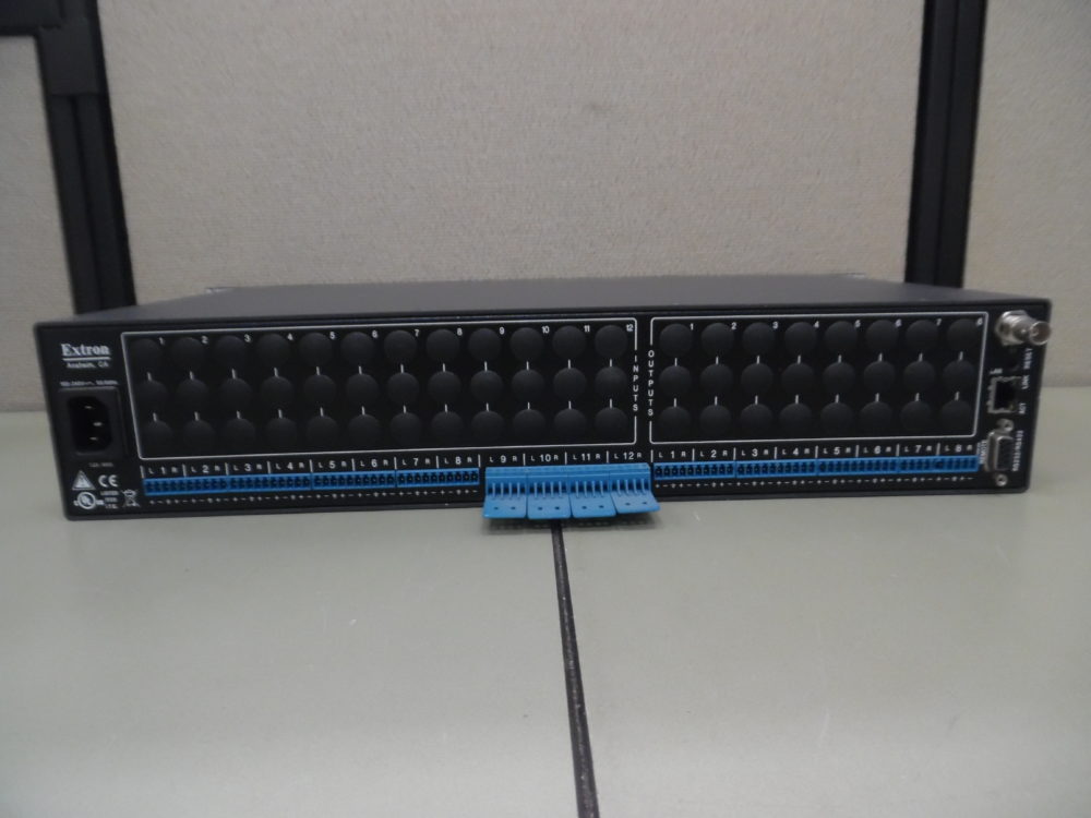 Extron MAV PLUS SERIES A/V AUDIO VIDEO MATRIX SWITCHER - Max Marine ...