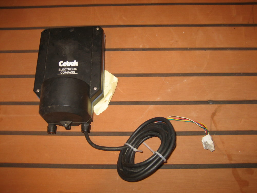 Cetrek 930-578 Autopilot Electronics Compass with Short Cable - Max ...