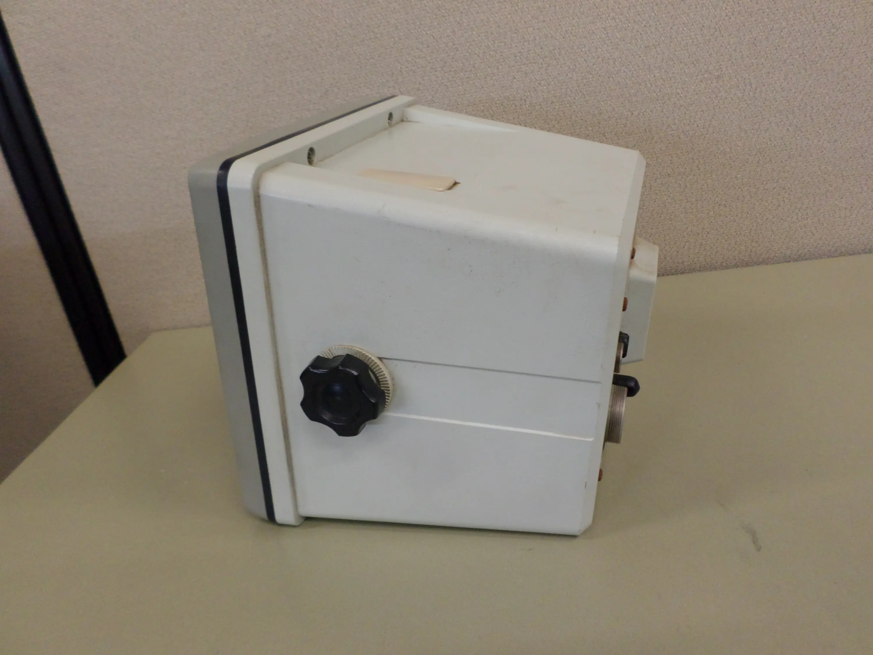 Raytheon R20 Raster Scan CRT DISPLAY ONLY - M888341 - Bench Tested ...