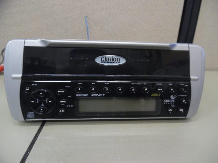 Clarion XMD3 Marine Stereo Head Unit w/ Wire Harness - Tested - Max ...