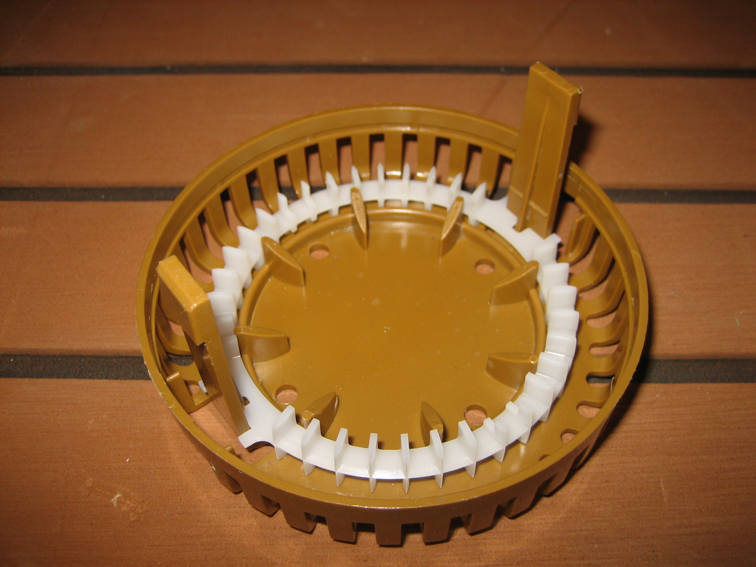 Rule Replacement Strainer Base Basket for 1500-2000 Bilge Pumps - NEW ...
