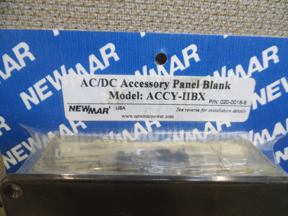 Newmar ACCY-IIBX Blank Breaker Panel With LED - FREE US SHIPPING - Max ...