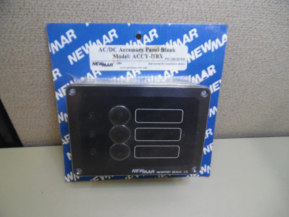 Newmar ACCY-IIBX Blank Breaker Panel With LED - FREE US SHIPPING - Max ...