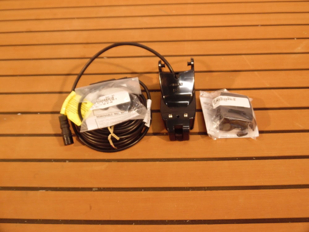Raymarine P66 Transducer DST w/ Bracket T/M L755/L760/L1250 NEW OLD ...