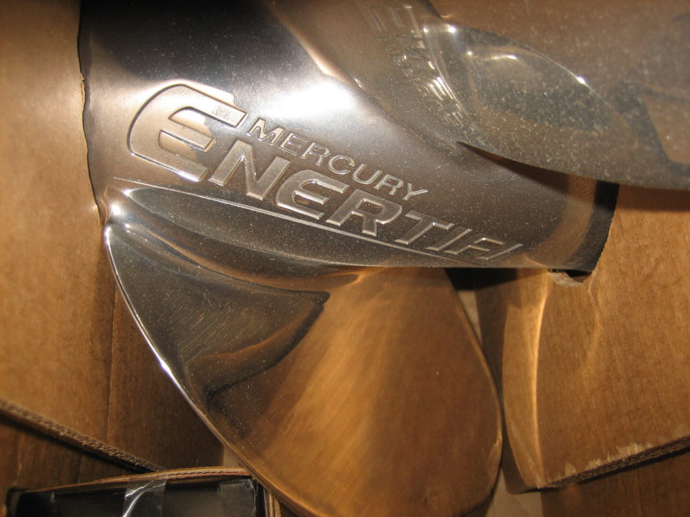 Mercury Enertia 48-8M0095889 14 3/4" 16P RH 3 Blade Prop Propeller ...