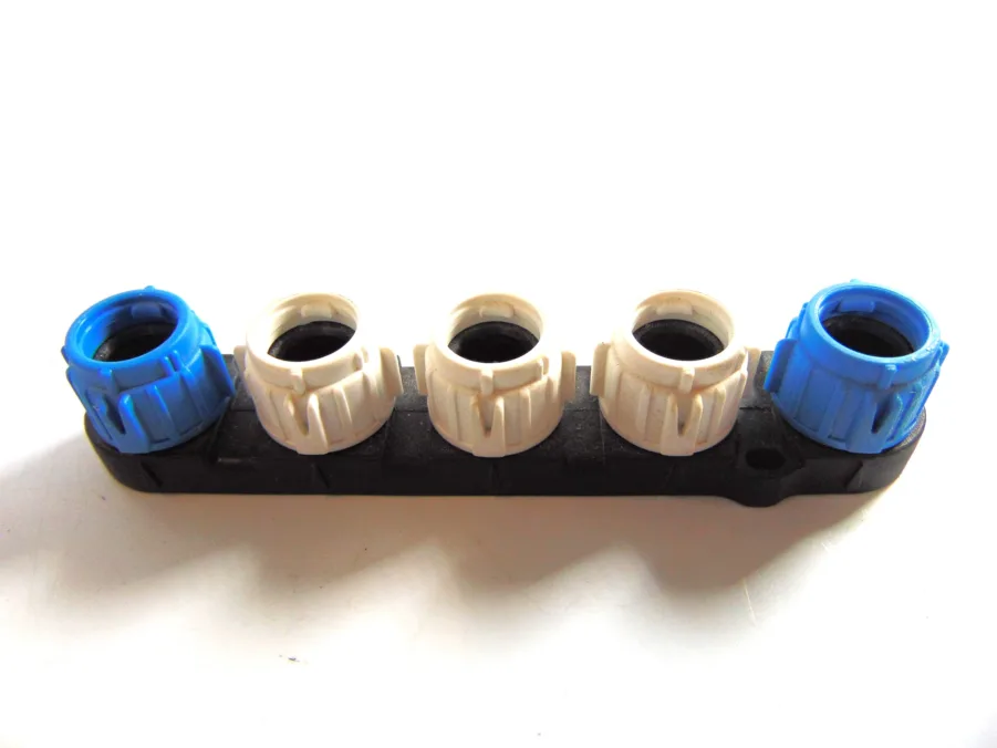 Raymarine Seatalk NG 5-Way Backbone - A06064 - Good Used Condition ...