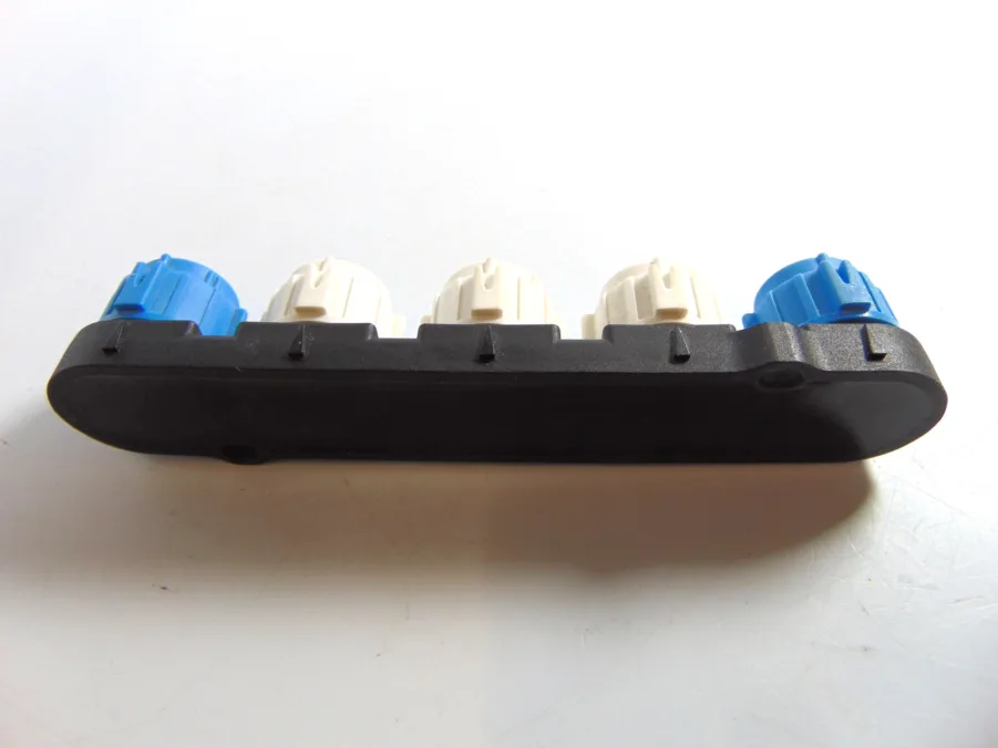Raymarine Seatalk NG 5-Way Backbone - A06064 - Good Used Condition ...