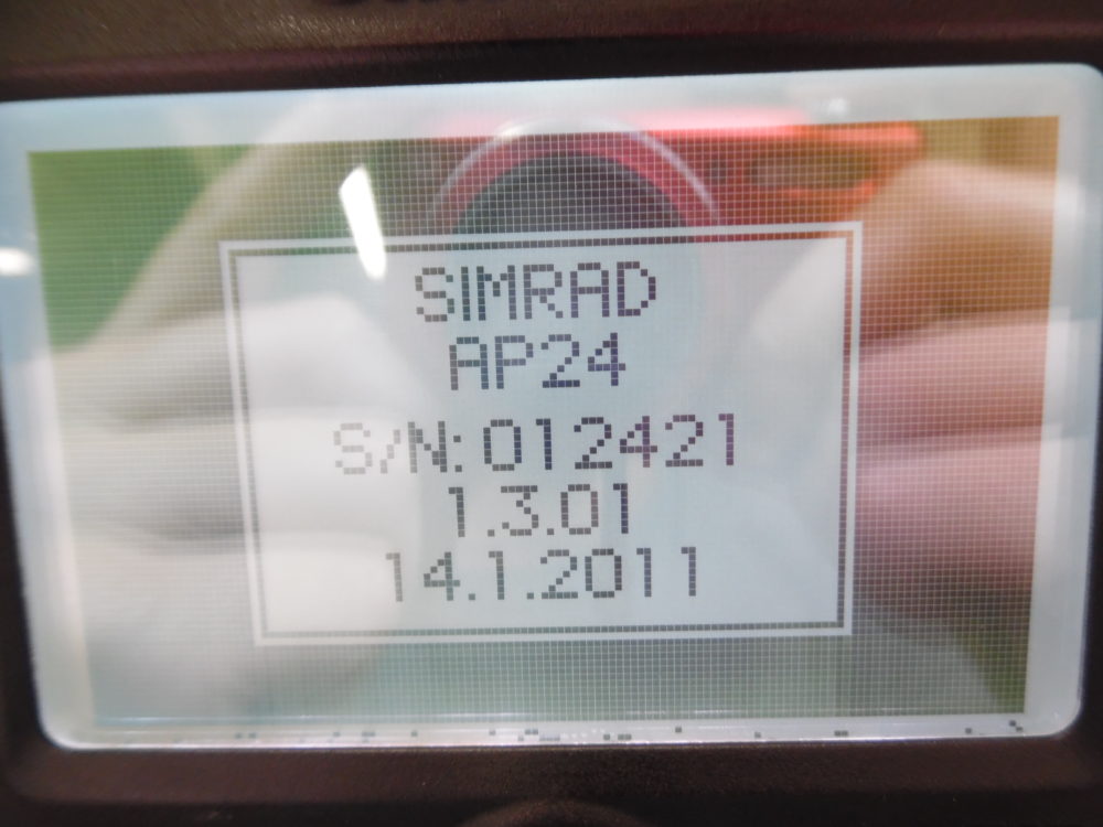 Simrad AP24 Autopilot Control Head in Excellent Condition - 22096614 ...
