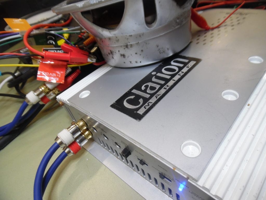 Fusion MS-AV600 iPod/AUX/AM/FM/CD/SAT RADIO Marine Stereo Receiver w ...