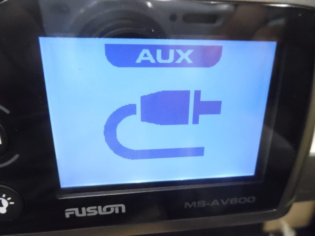 Fusion MS-AV600 iPod/AUX/AM/FM/CD/SAT RADIO Marine Stereo Receiver w ...