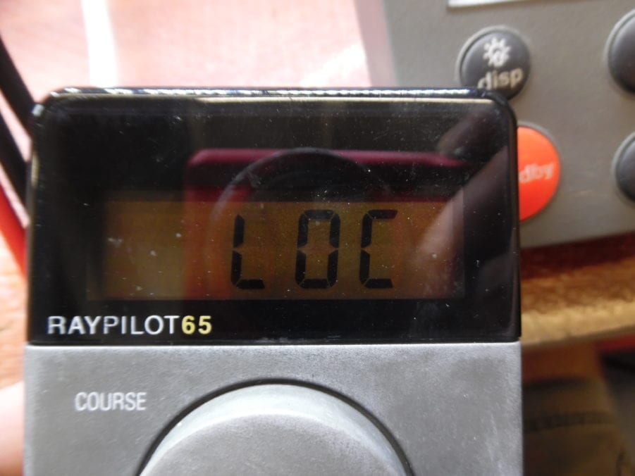 Raymarine Raytheon Raypilot 65 Autopilot Wired Remote w/ Cradle M81101 ...