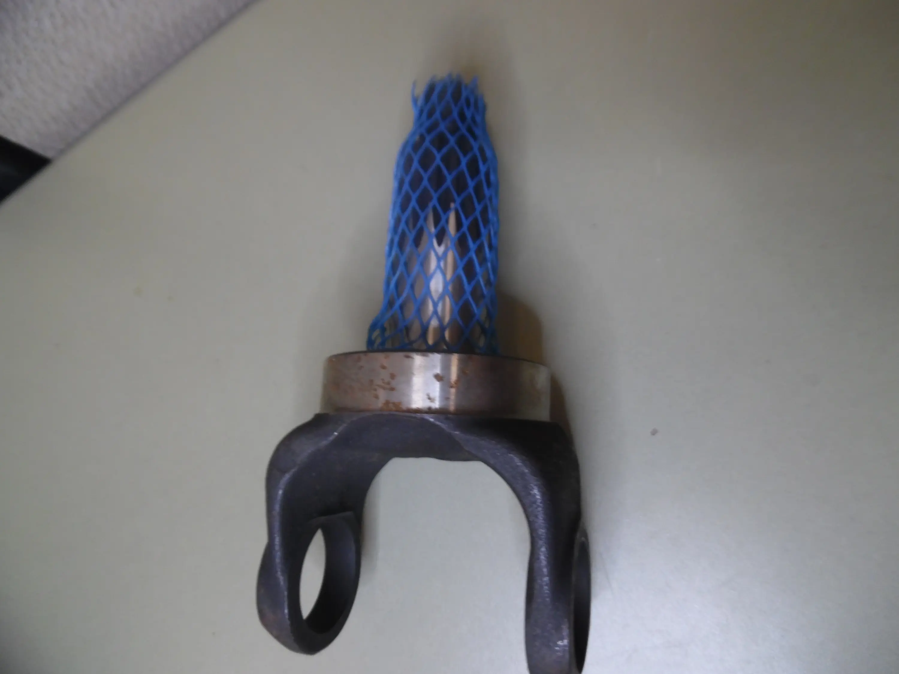 OEM QUICKSILVER MERCURY 46020002 YOKE SHORT STUB - Max Marine Electronics