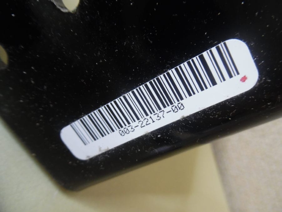 Simrad 003-22137-00 NSS12 EVO3 Mounting Mount Bracket w/ Knobs - Max ...