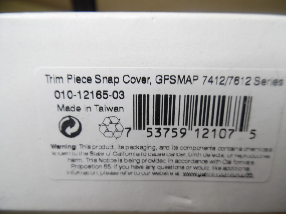 Garmin 010-12165-03 GPSMAP 7412 / 7612 Top and Bottom Snap Trim Covers ...