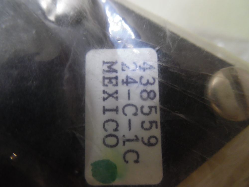 OEM Evinrude Johnson Bombardier 438559 Fuel Pump OMC - Max Marine ...