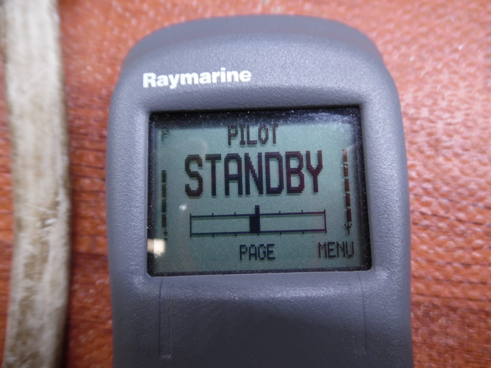 Raymarine SmartController Autopilot Wireless Remote w/ RF Base A18105 ...