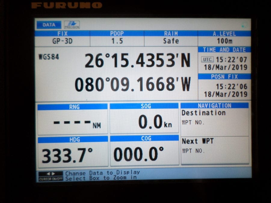 Furuno GP-170 GPS/WAAS Navigator Color Display - Great Condition - 90 ...