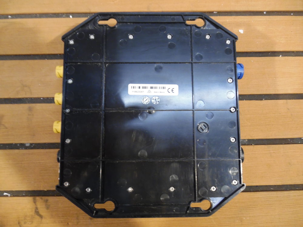 Simrad Sonar Hub Module w/ Cables - Working Condition W/ 90 Day ...