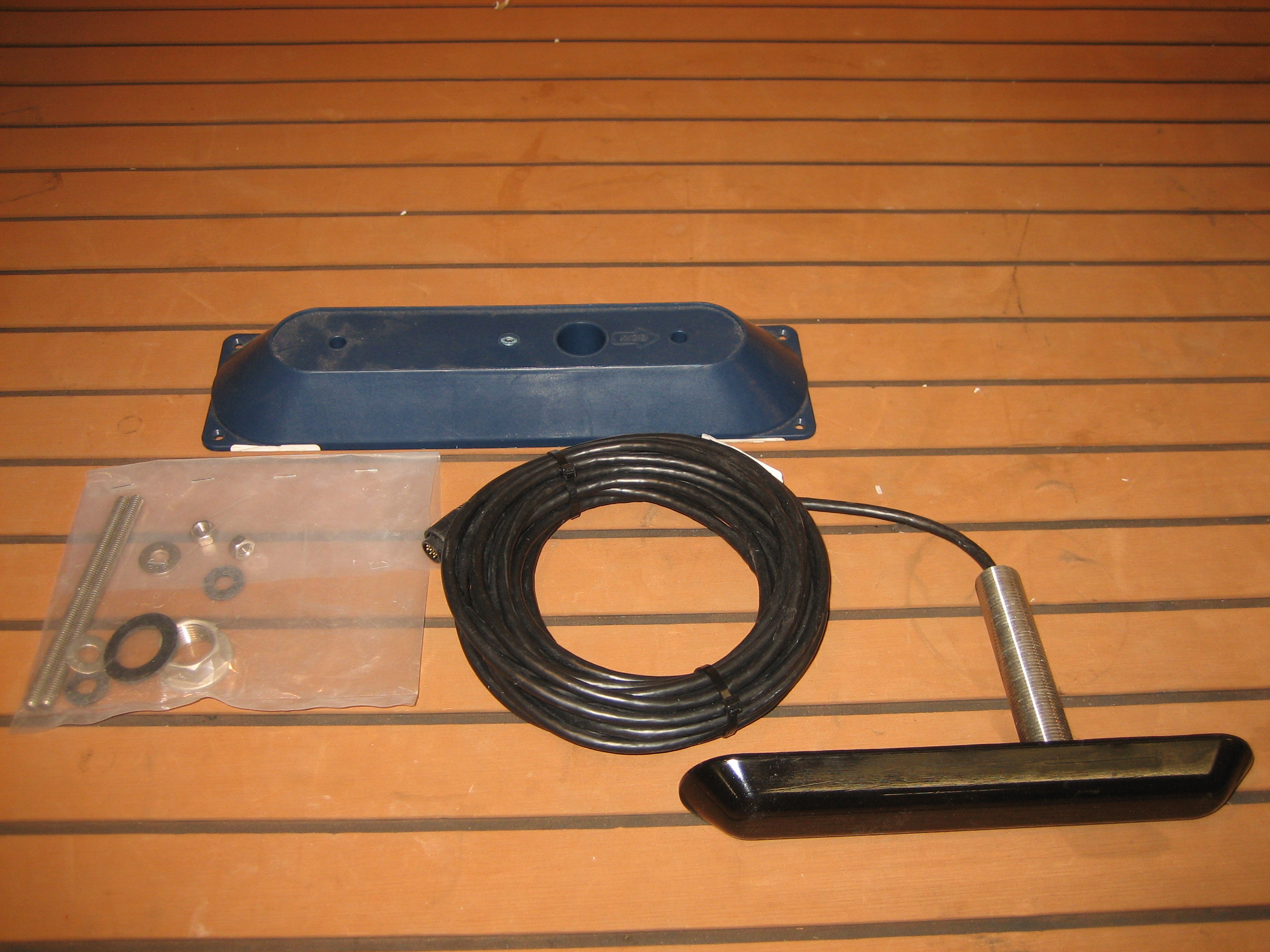 Lowrance Simrad Navico 000-11459-001 StructureScan HD Thru-Hull ...