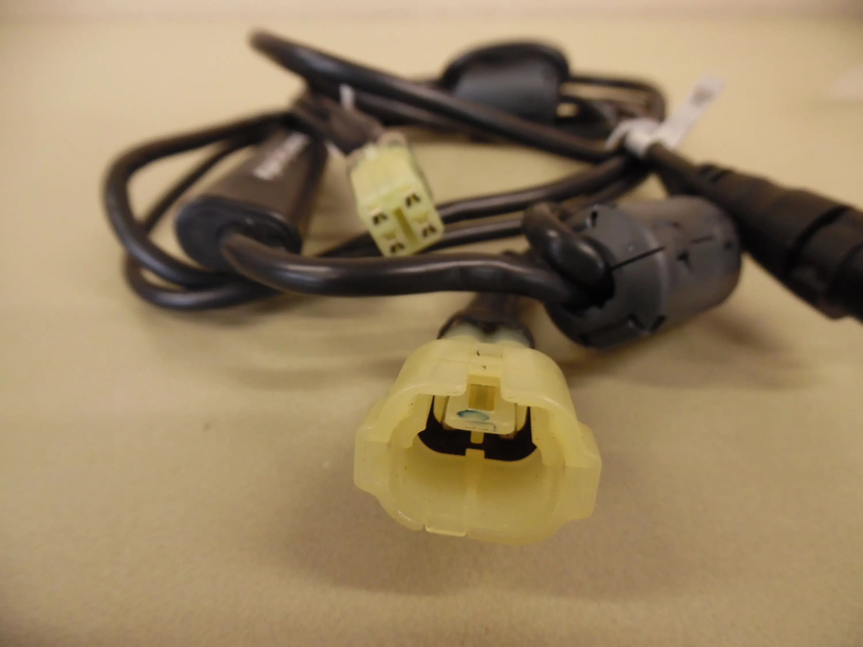 GENUINE SUZUKI 990C0 ENGINE INTERFACE CABLE - Good Condition - Max ...