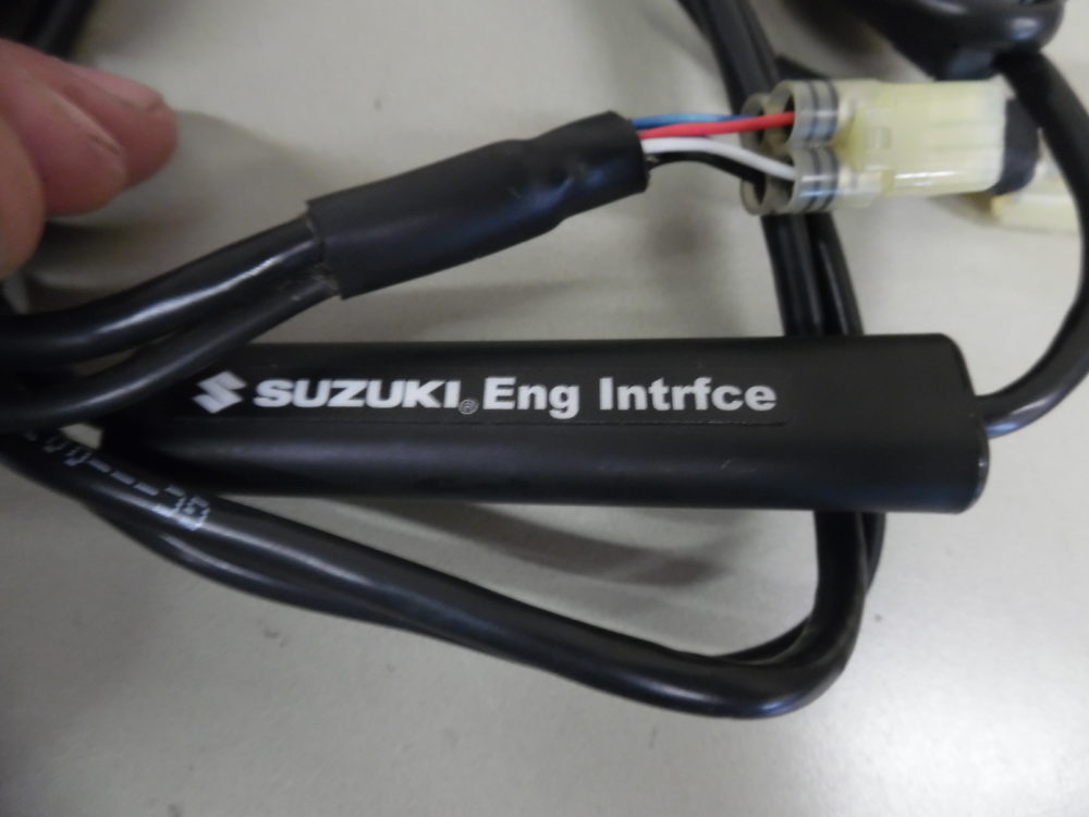 GENUINE SUZUKI 990C0 ENGINE INTERFACE CABLE - Good Condition - Max ...