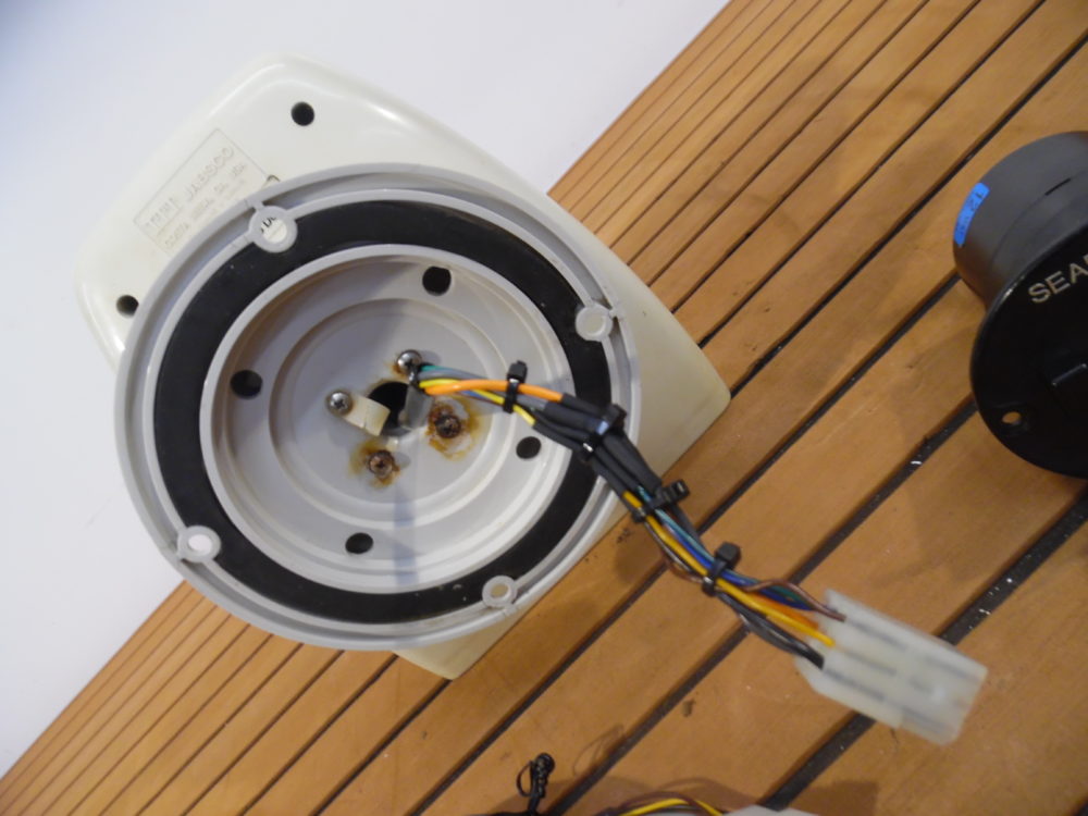 ITT Jabsco 60080-0012 Searchlight Spotlight w/ Remote Control ...