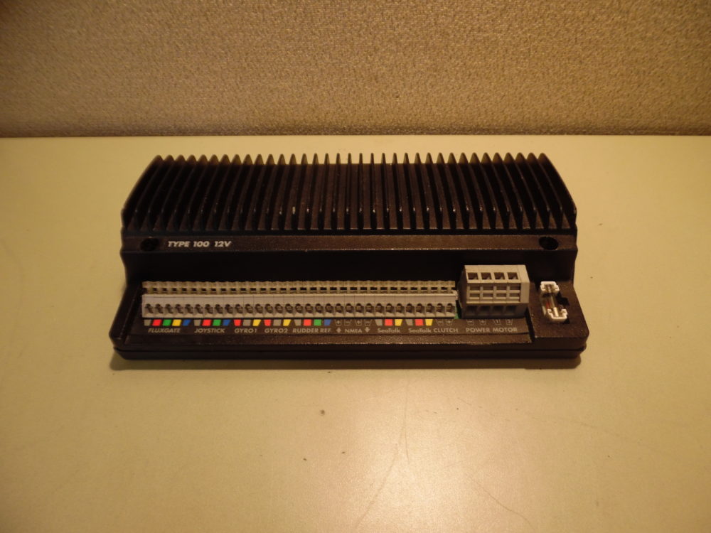 Raymarine/Raytheon/Autohelm/TYPE 100 AUTOPILOT COURSE COMPUTER 12V ...