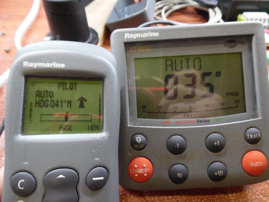 Raymarine SmartController Autopilot Wireless Remote E15023 w/ SeaTalk Cable - Max Marine Electronics