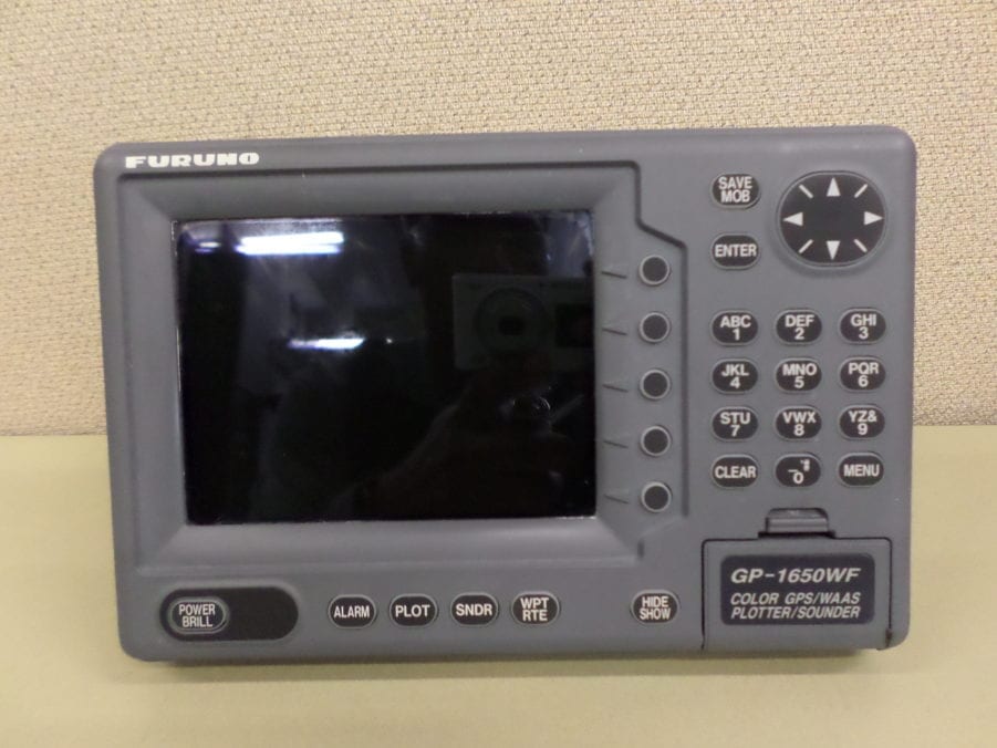 Furuno GP-1650WF GPS/ Chartplotter/ Sounder - Navionics - Tested - Max ...