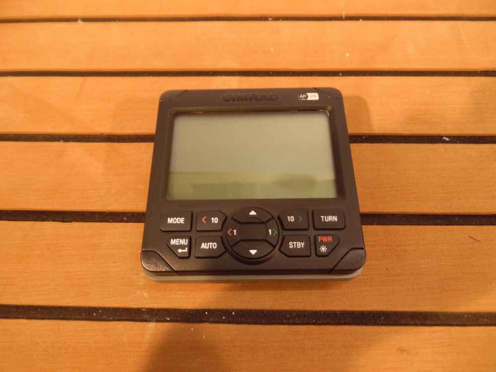 Simrad AP2404VRF AUTOPILOT SYSTEM - AP24 AC42 Airmar H2183 - Complete w ...