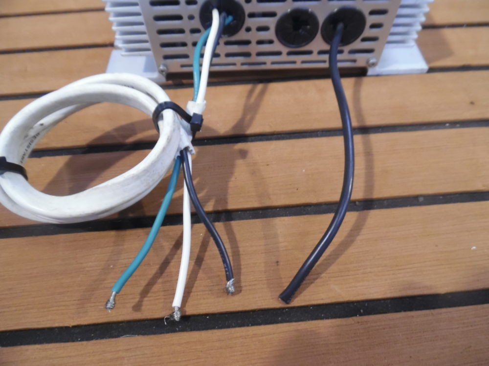 Charles 93-12202SP-A Battery Charger 12V 3 Bank 20 amp - Max Marine ...