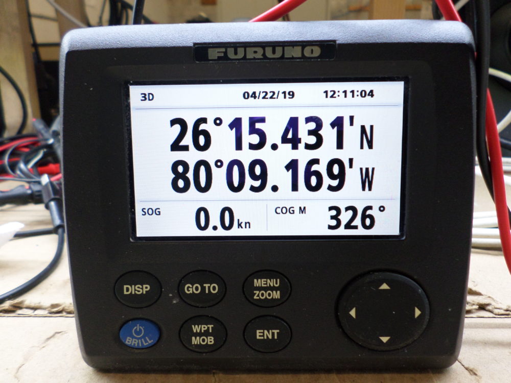 Furuno GP-33 GPS/WAAS Navigator with 4.3" Color LCD Good Condition ...