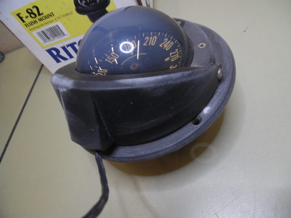 Ritchie F-82 Voyager Compass Flush Mount - Max Marine Electronics