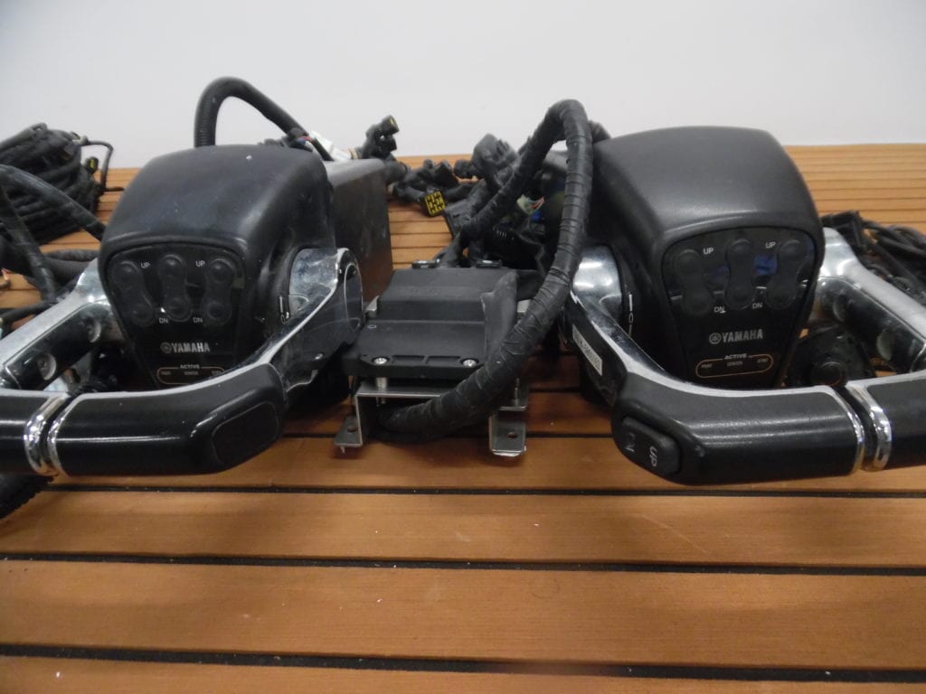 OEM YAMAHA Upper & Lower Triple Electric Shifters w/ Modules, Harness ...