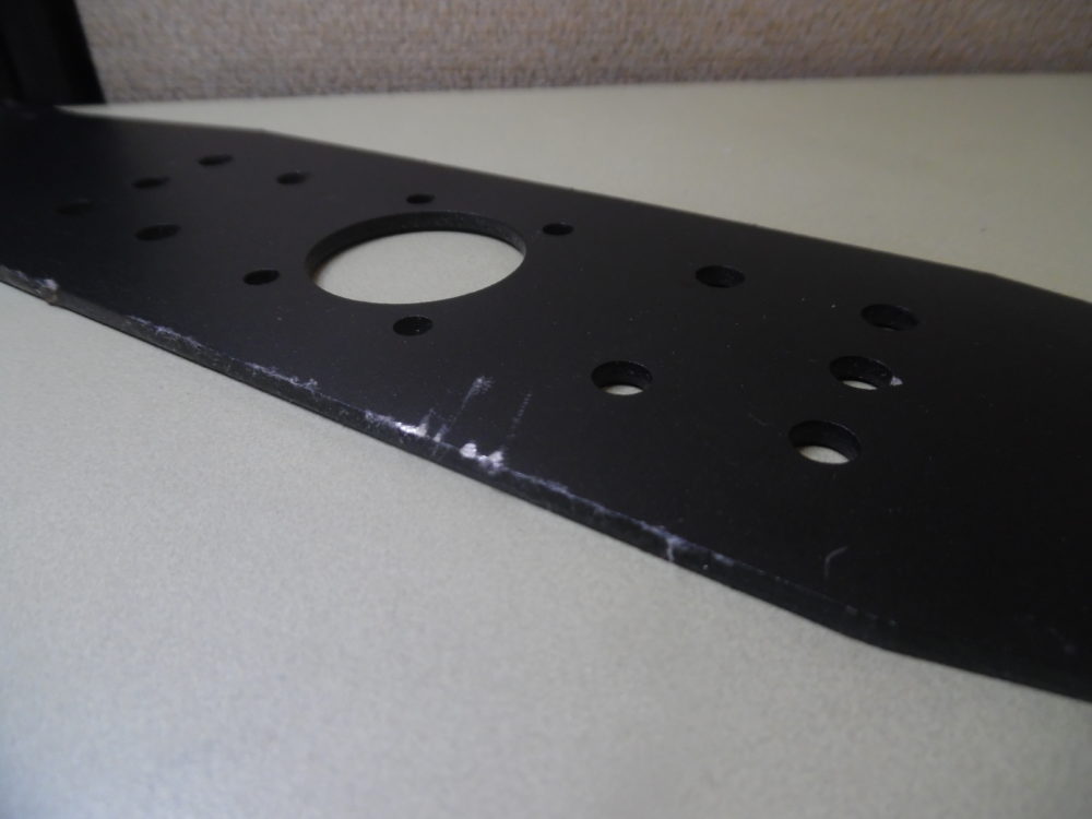 Simrad 003-8683-00 NSS12 EVO2 Mounting Mount Bracket + Knobs - Max ...