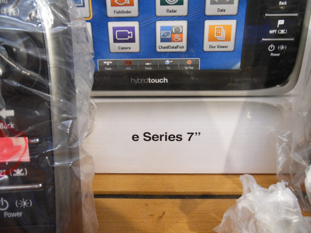 Raymarine e7D Touchscreen Chartplotter - FACTORY REFURB w/2 YEAR ...