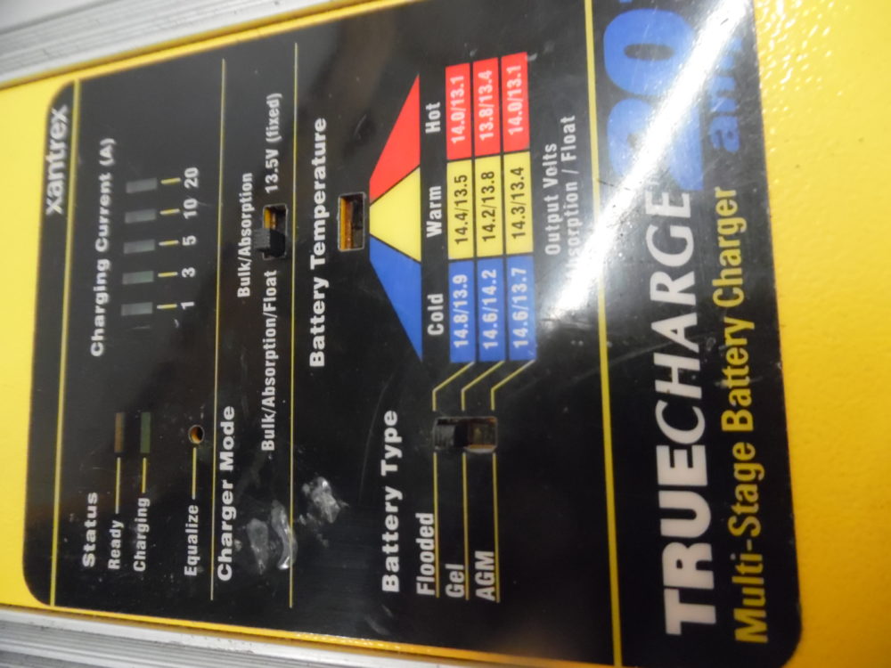 XANTEX TRUECHARGE 20+ AMP Marine Multistage Battery Charger 12V ...
