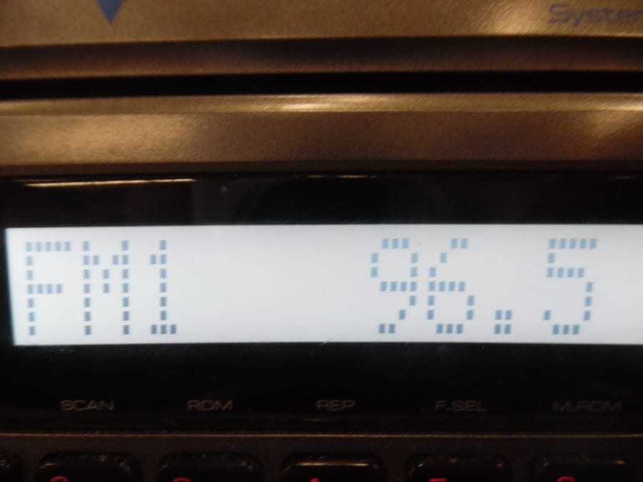 Kenwood KTS-MP400MR Marine Stereo Receiver AM/FM/SAT/CD - Max Marine ...