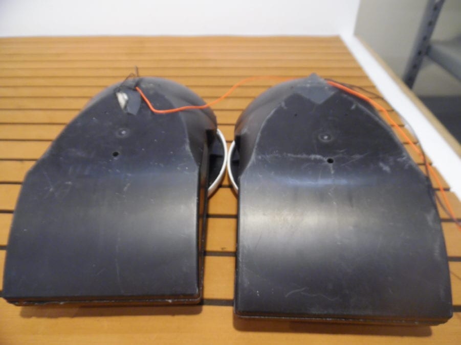 Bose 131 Flush Mount Mounting Marine 4.5" Speakers w/ Enclousure 40W ...