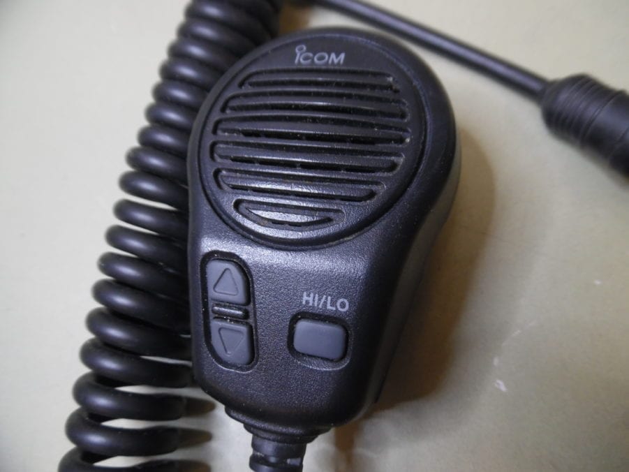 Icom HM-136B Black VHF Transceiver Microphone Mic - TESTED - Max Marine ...