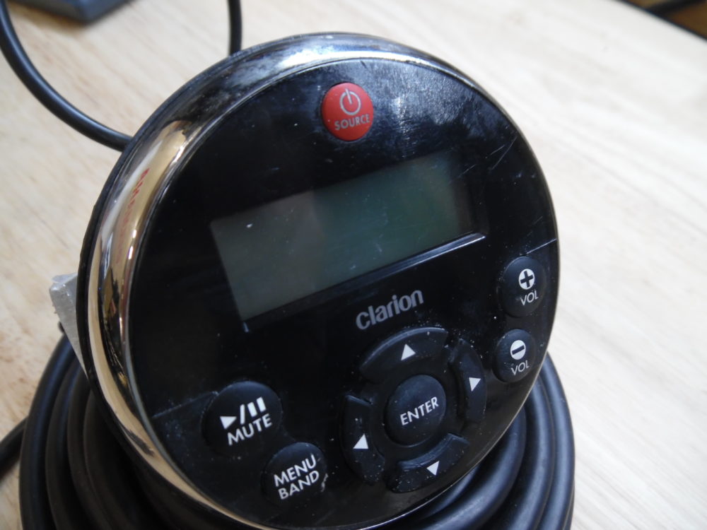 Clarion MW1 Marine Wired Remote Unit w/ Bracket and 25' Extension Cable ...
